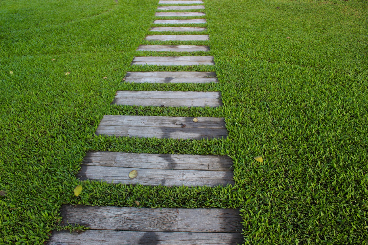 10 Simple Backyard Ideas for Small Yards - The Backyard Pros