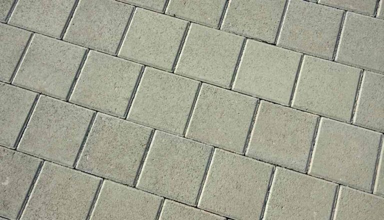12 Small Backyard Pavers Ideas - The Backyard Pros